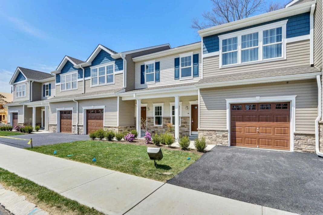 Model Grand Opening Autumn Ridge - Jersey Shore Online