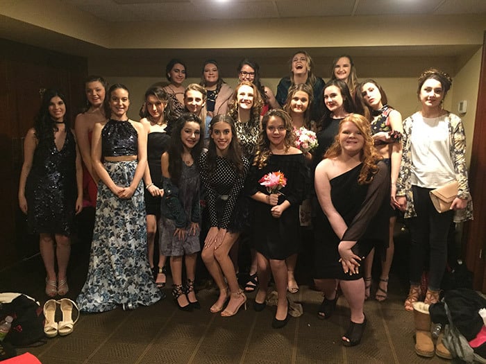 Local Businesses Shine At The 2018 Beauty, Fashion And Prom Expo