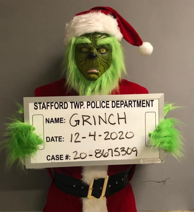 Cops Arrest Grinch For Stealing Christmas - Jersey Shore Online