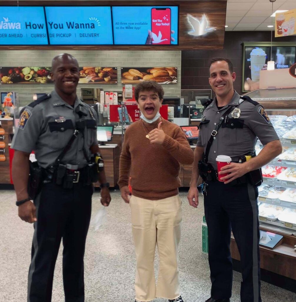 Local Officers Meet “Stranger Things” Star At Wawa - Jersey Shore Online