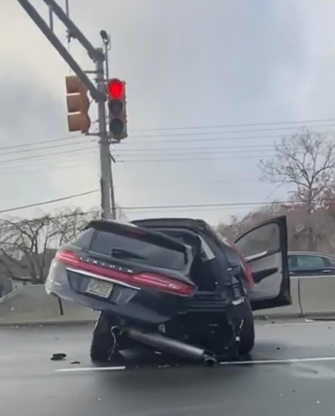 Woman Dies In Morning Crash In Toms River - Jersey Shore Online