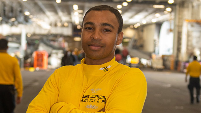 Manchester Sailor Wishes Family A Happy Holidays - Jersey Shore Online