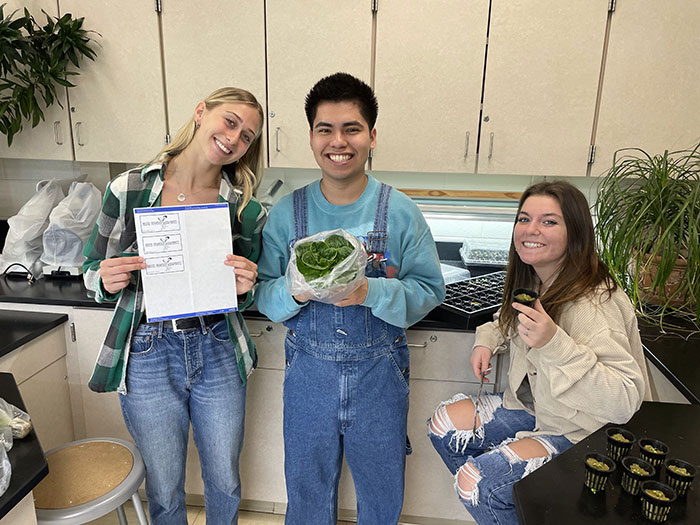 Students Grow Sustainable Food With In-Class Garden - Jersey Shore Online