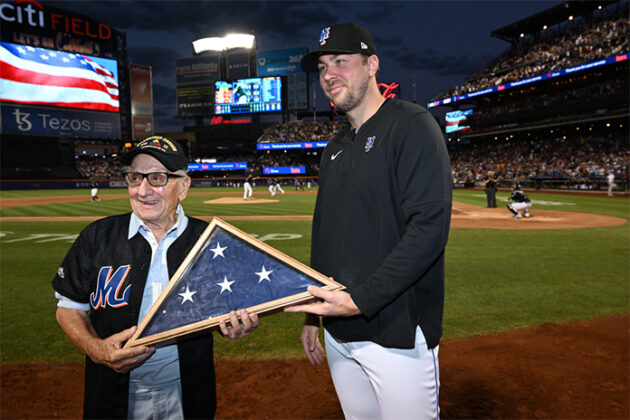 WWII Vet Honored At Mets Game - Jersey Shore Online